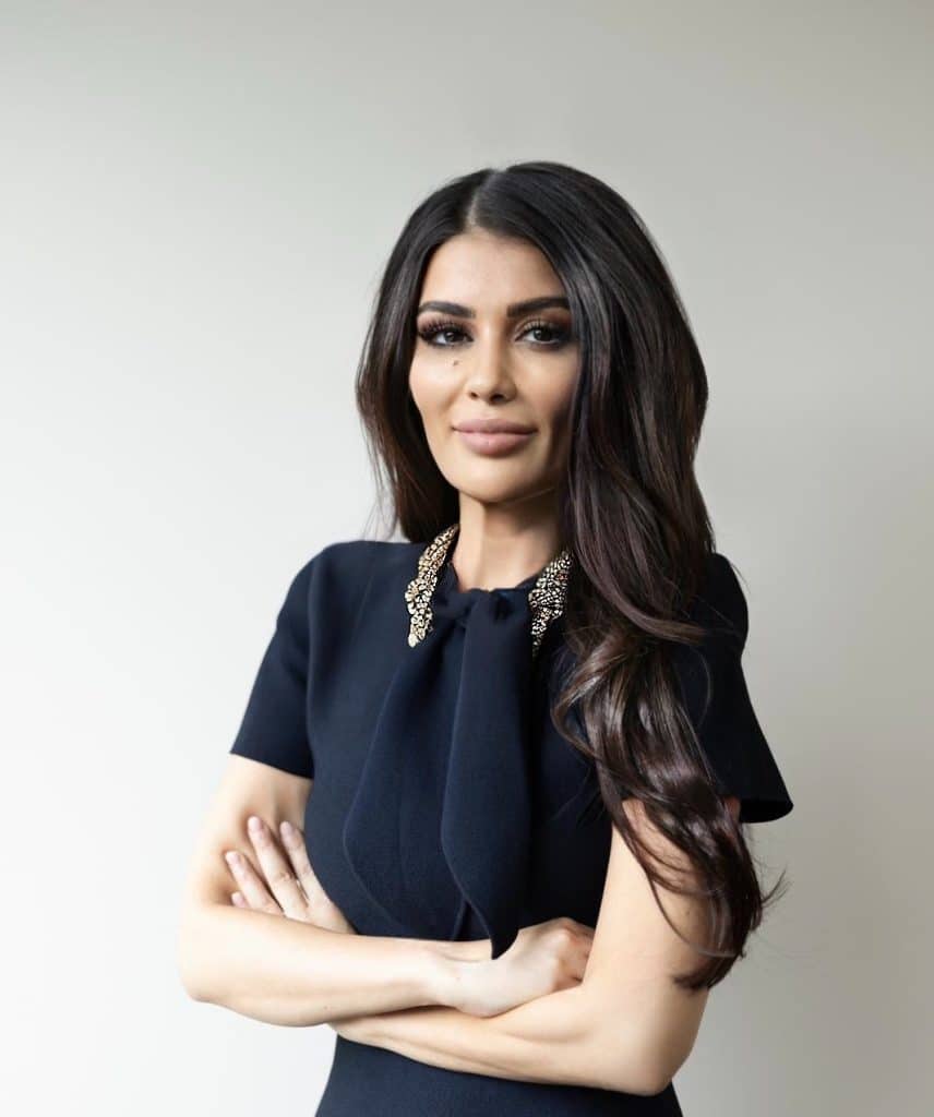 Ana Anzani, Nicholls Anzani - Doyle's Guide